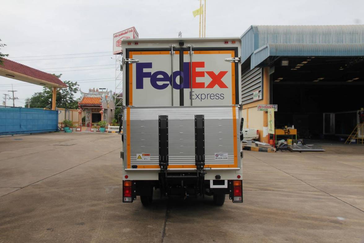 FLEET Aluminium Tail Lift for Light-Vehicle Truck - FLEET ENGINEERING